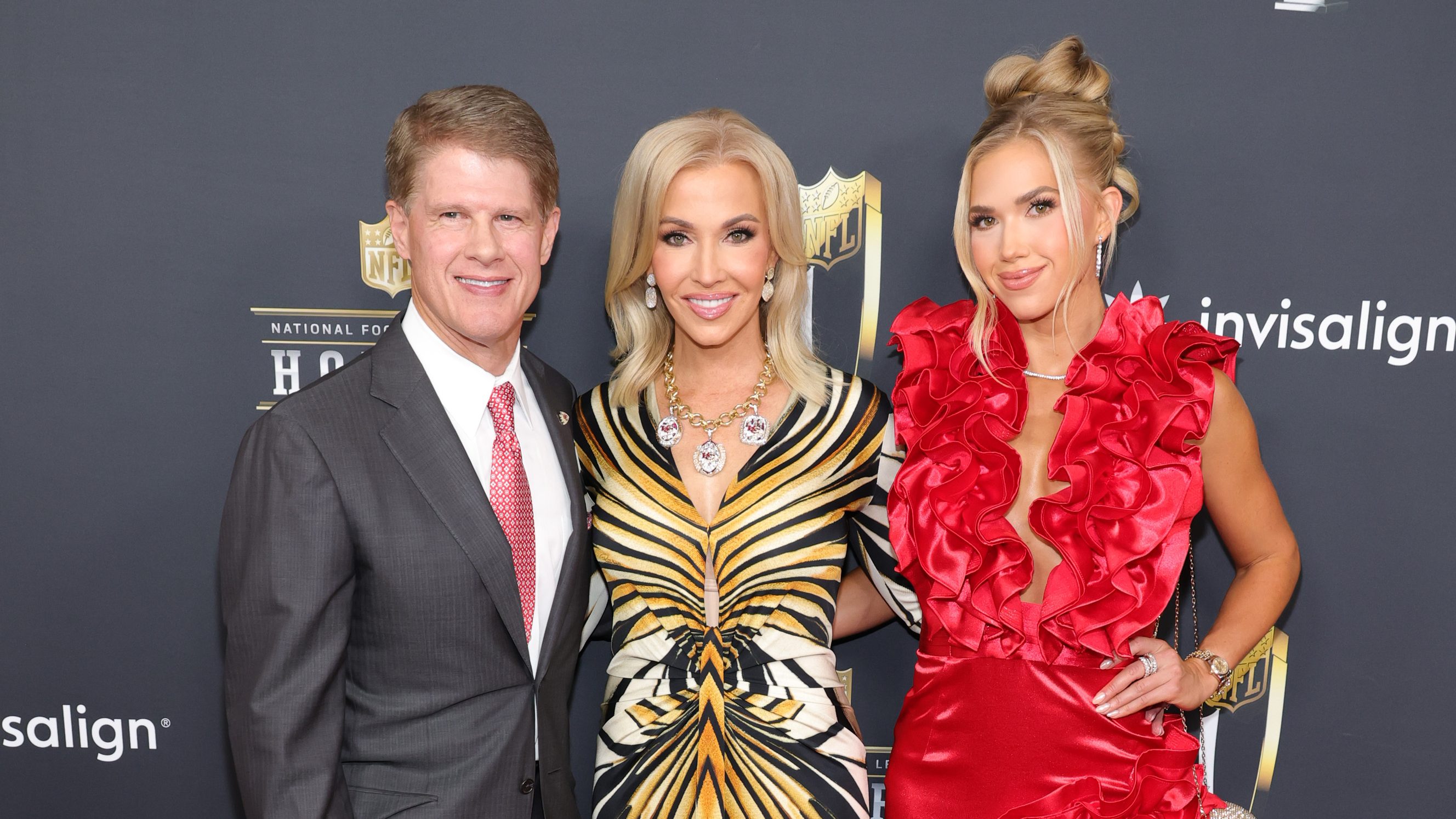 Chiefs Owner’s Wife Tavia Shackles Hunt Sends Message Before Super Bowl