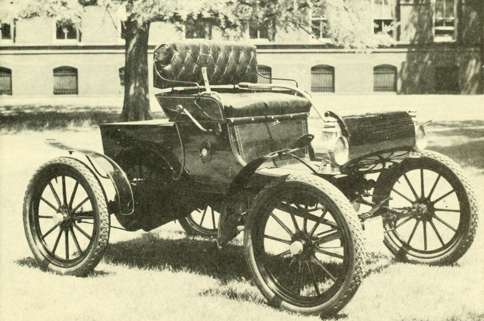 Groundbreakers: the cars that did it first