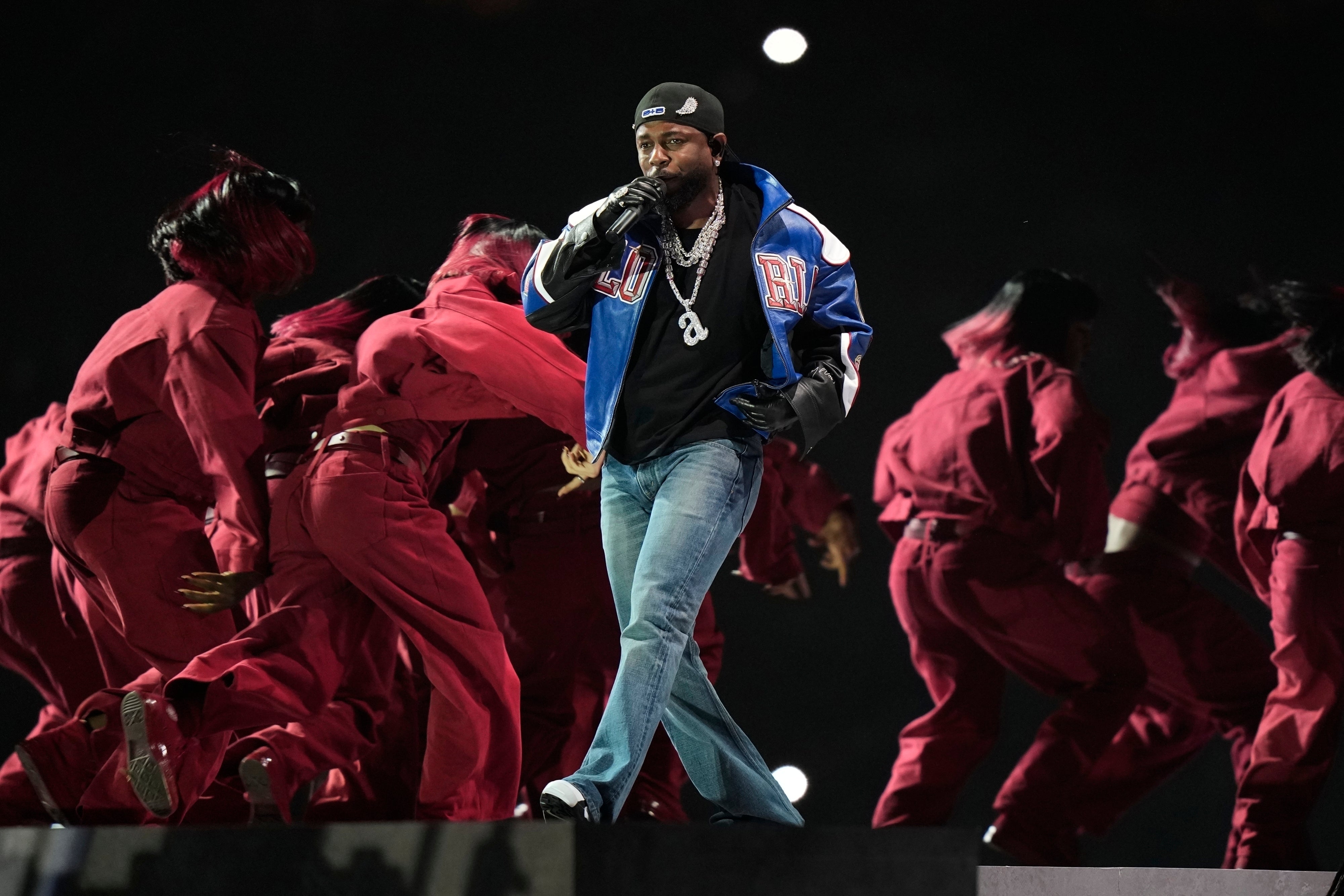 Kendrick Lamar’s Drake-baiting was a smokescreen – his Super Bowl show ...