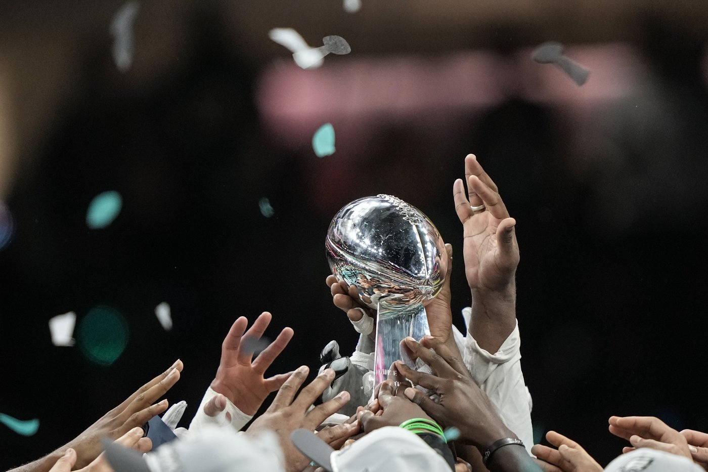 PHOTO COLLECTION: NFL Super Bowl 59 Football Moments