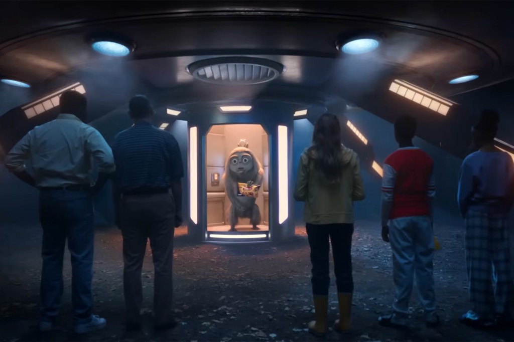 Tim Robinson and Sam Richardson Watch an Alien Die in Super Bowl Totino ...