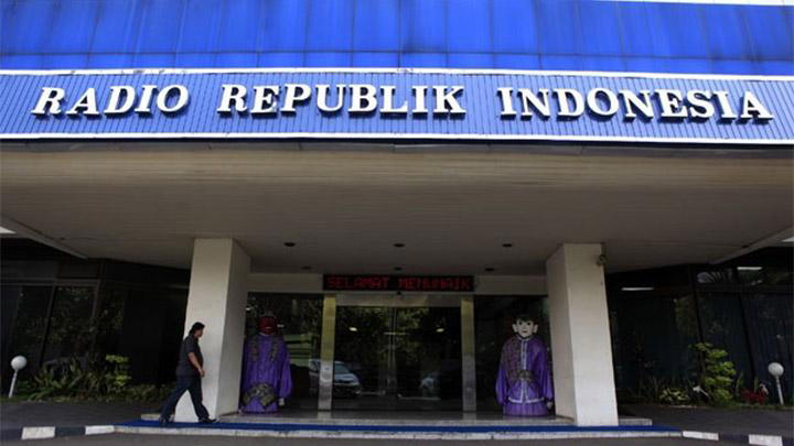 Anggaran Dipangkas Rp 300 Miliar, RRI Lakukan PHK Kontributor dan Mitra ... Anggaran Dipangkas Rp 300 Miliar, RRI Lakukan PHK Kontributor dan Mitra ...