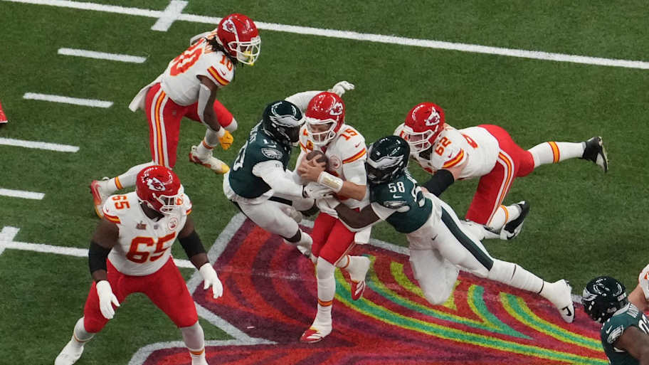 Watch: Former FCS Star Jalyx Hunt Sacks Patrick Mahomes in Super Bowl LIX