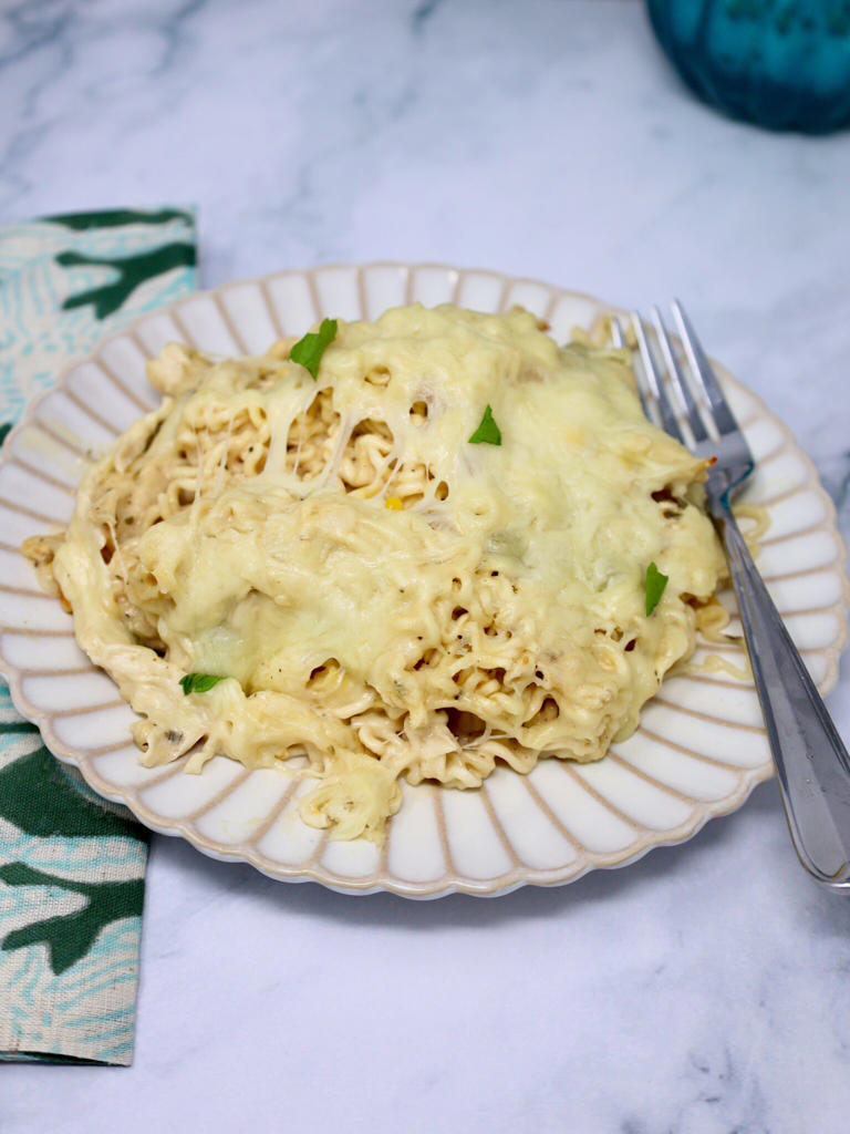 Ramen Chicken Alfredo Bake