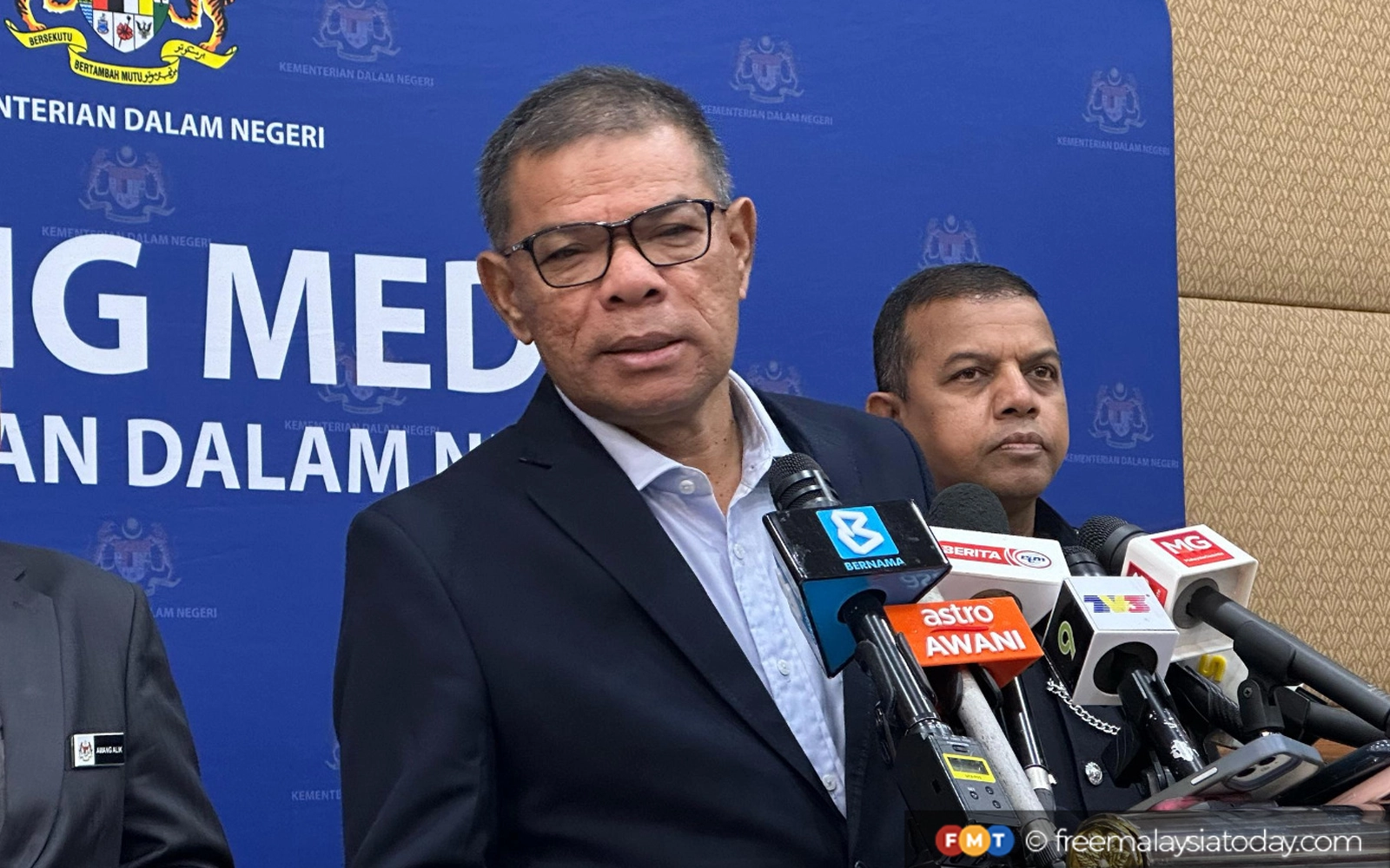 Saifuddin calls for calm after Setia Alam mall shooting