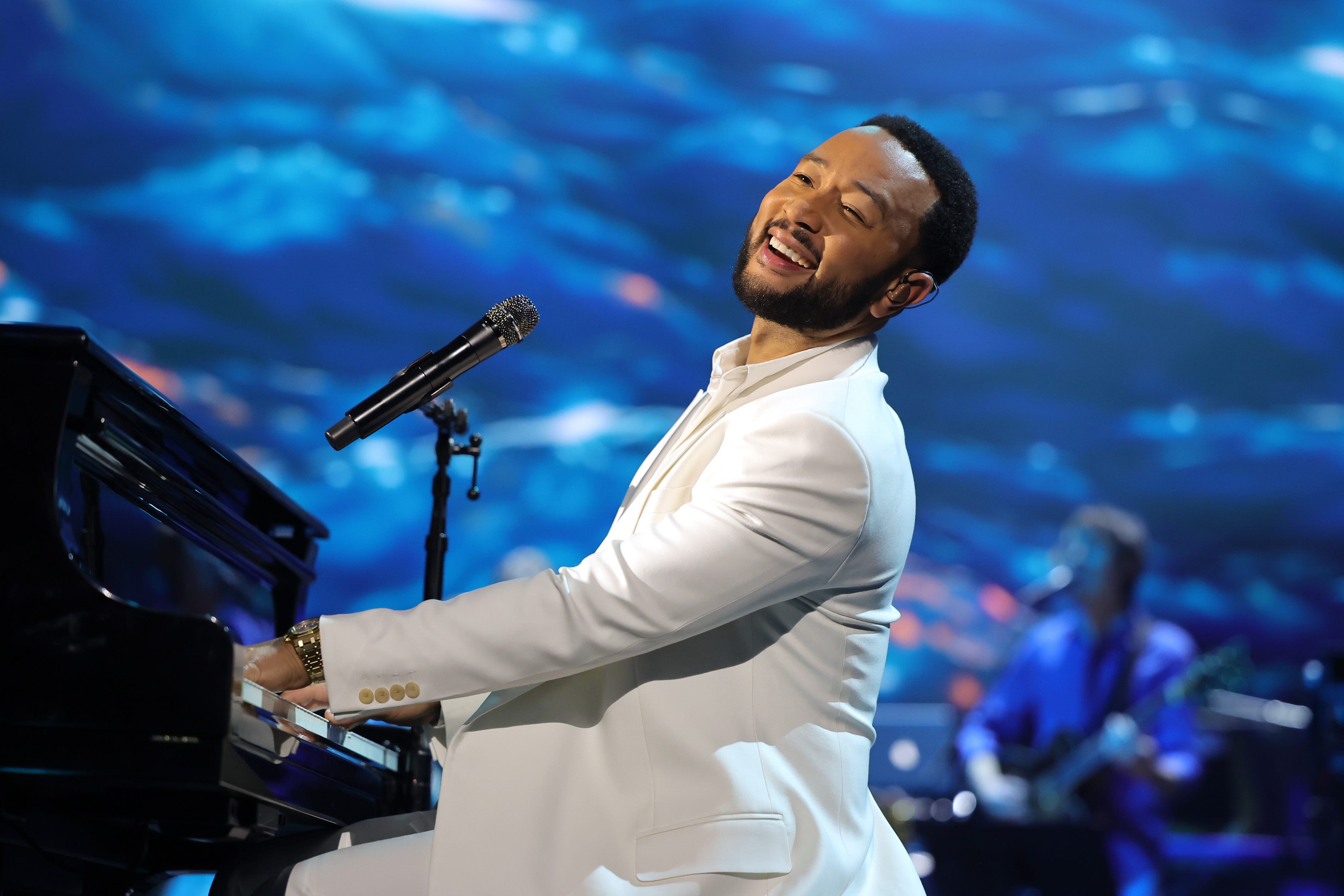 OKC's Zoo Amphitheatre announces 2025 concert lineup and extensive ...