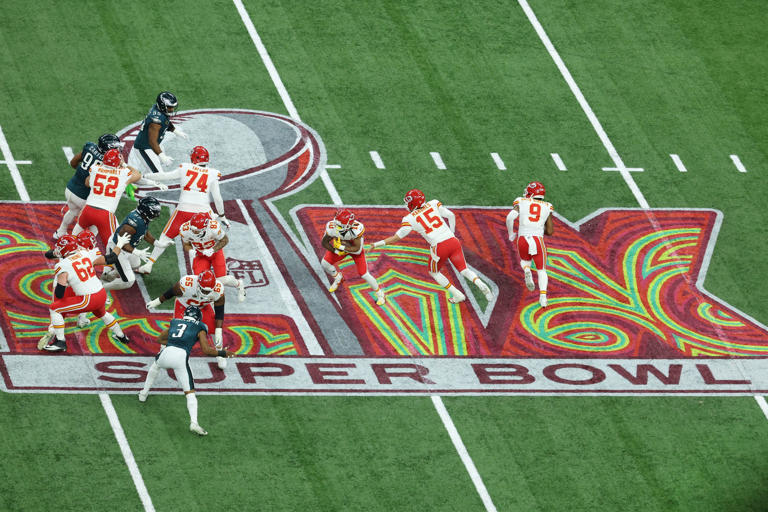 In photos: Highlights from Super Bowl 2025 game and Kendrick Lamar's ...