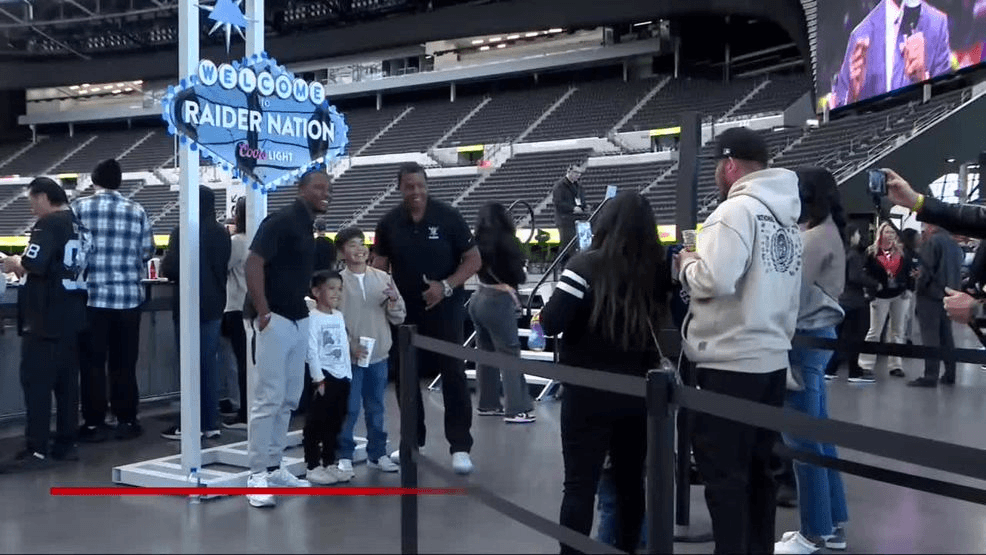 Verizon Super Bowl FanFest brings excitement of the Big Game