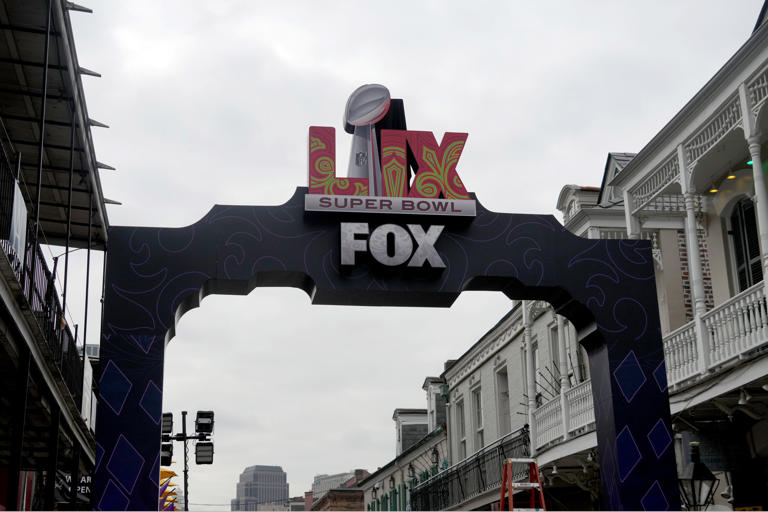 Bugging out: Super Bowl LIX viewers blast Fox's scorebug reveal