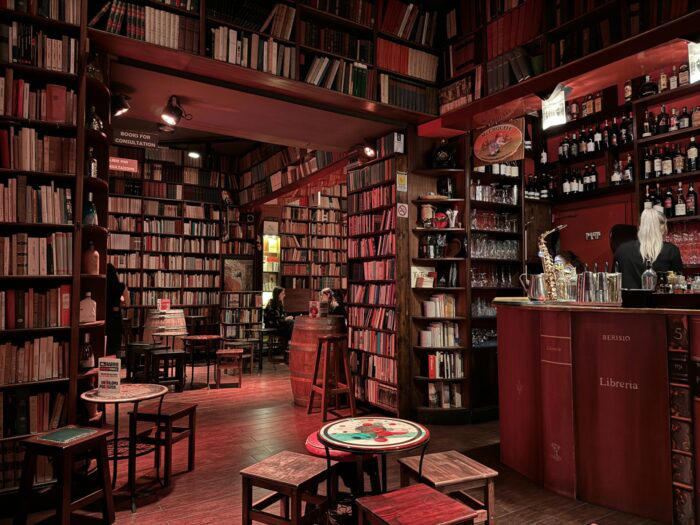 6 Great Cocktail Bars In Naples, Italy