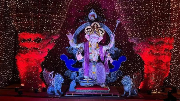 Allow Ganpati visarjan in 24 hours: PoP idol makers stage protest in Mumbai