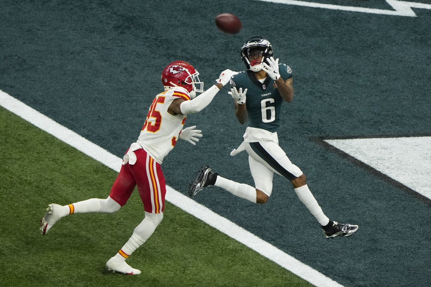 PHOTO COLLECTION: NFL Super Bowl 59 Football Action