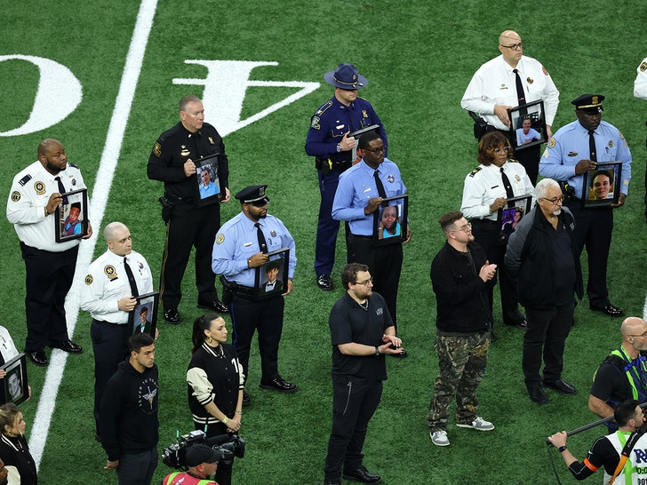 Super Bowl Pays Tribute to NOLA Terror Attack Victims, Other U.S. Tragedies