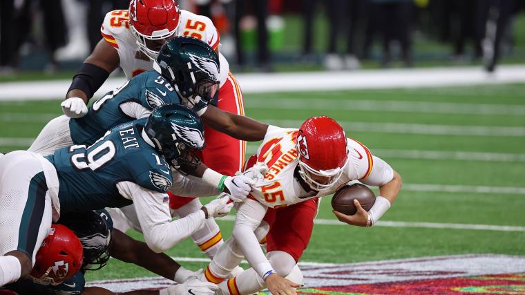 Eagles nearly break Super Bowl sack record without calling a single blitz