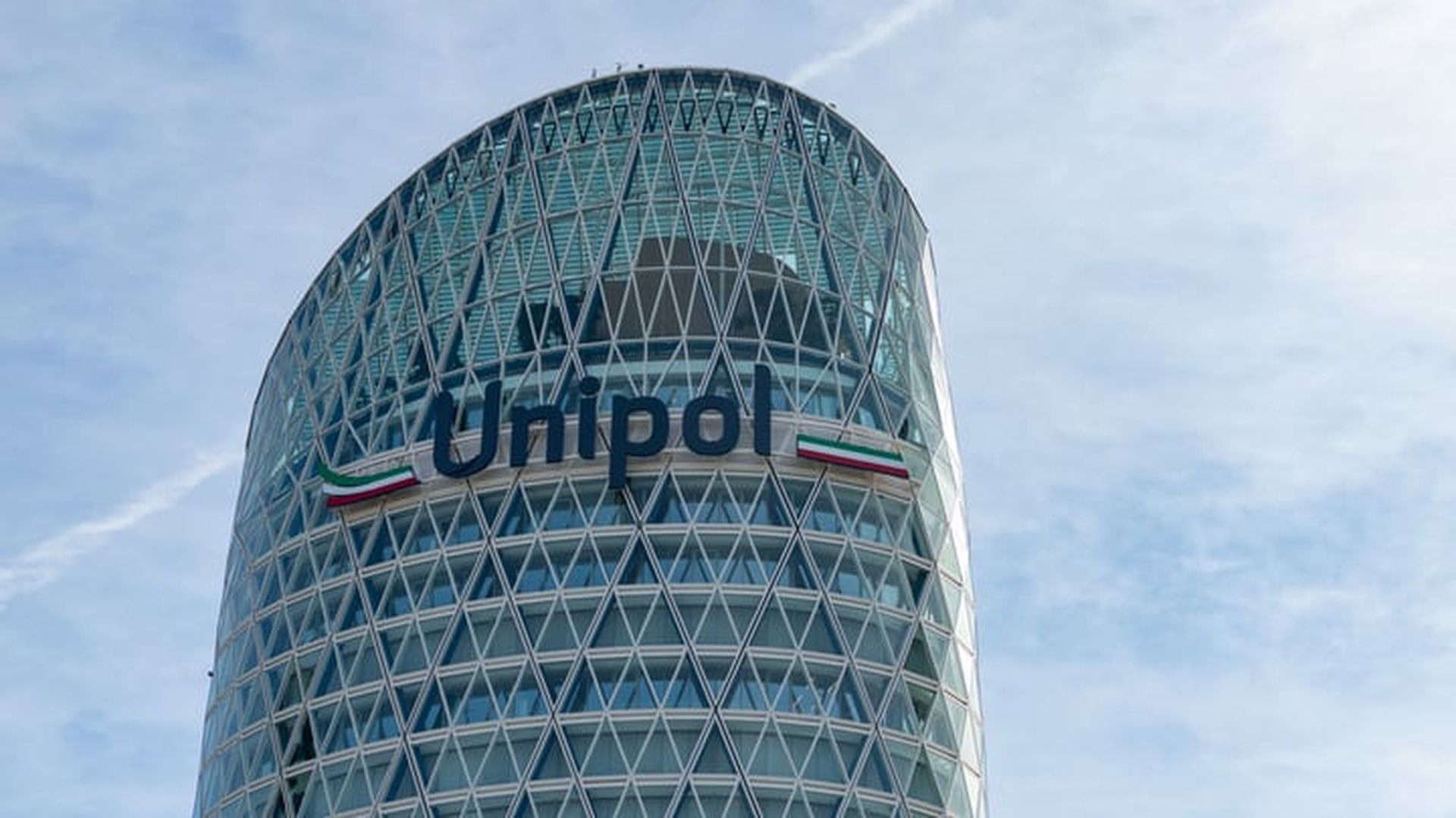 Unipol punta sulle filiali MPS: Barclays stima utili e dividendi in ...