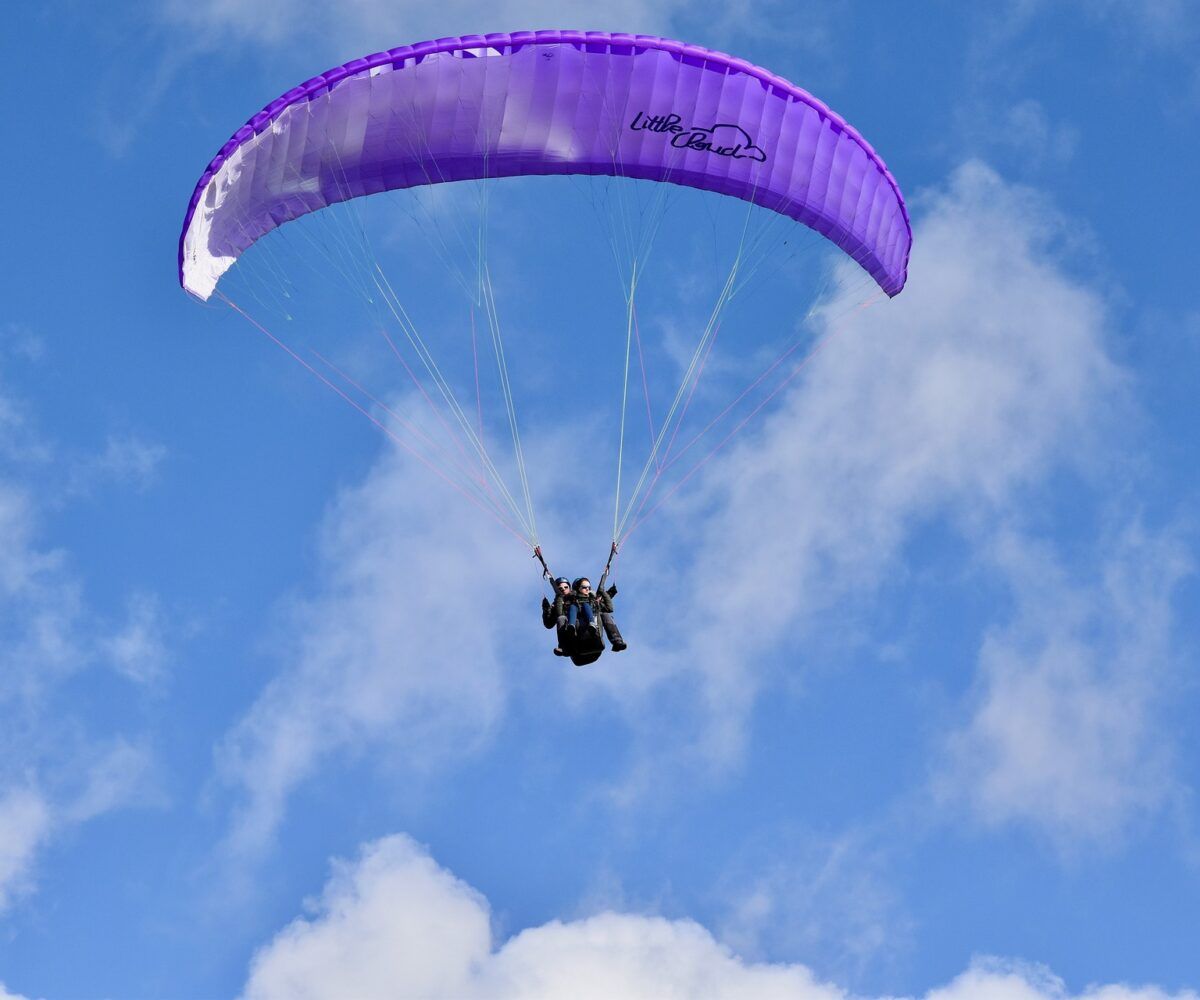 Paragliding pilot dies after tragic accident near Stellenbosch Mountain