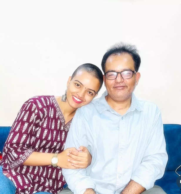 She Shaved Her Head for her Father—Ritika Pandey’s Bold Sacrifice Redefines Beauty!