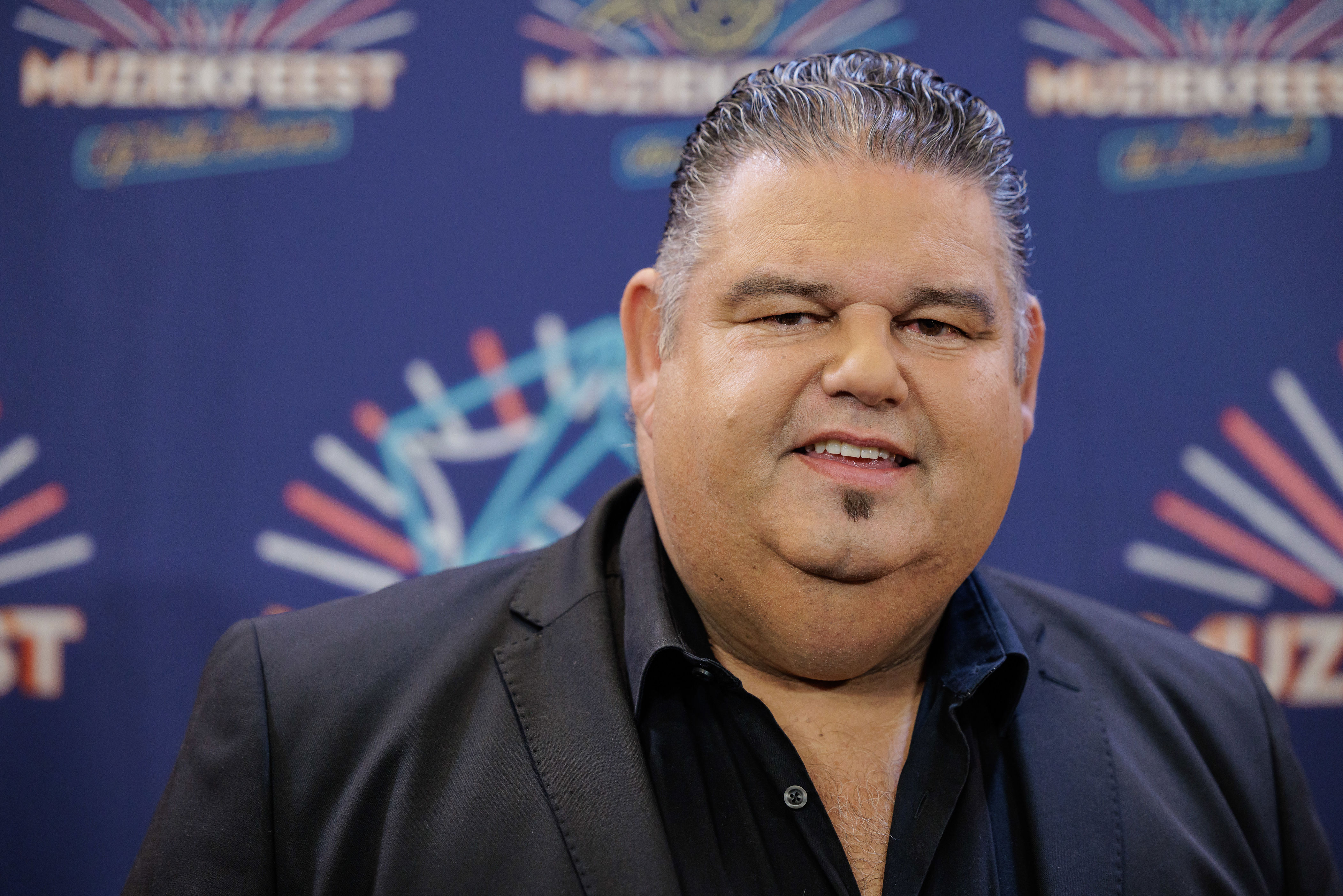 Grimmige sfeer bij concert Django Wagner: man ernstig mishandeld