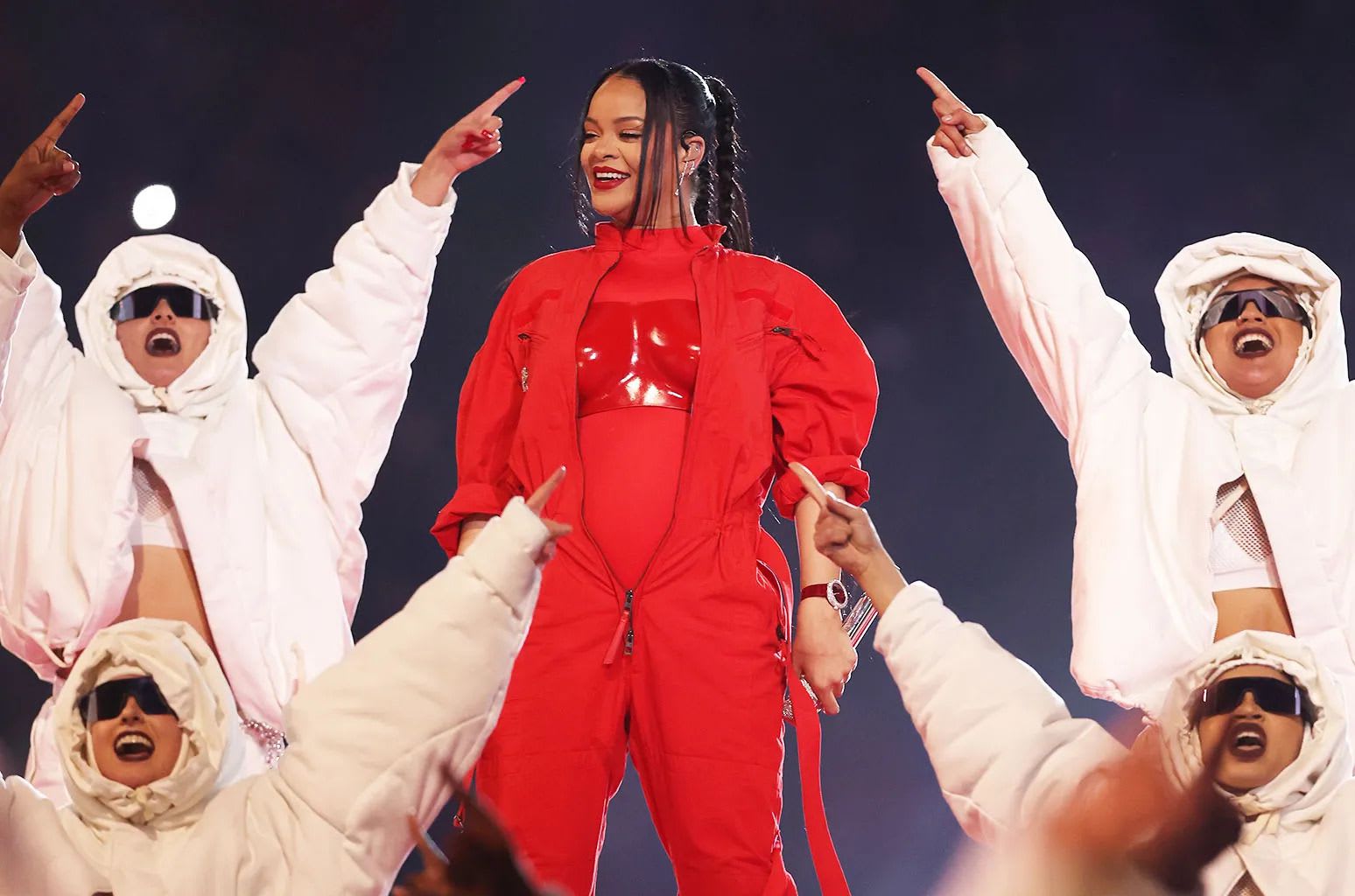 Rihanna, Usher, among top 20 most-watched Super Bowl halftime performances