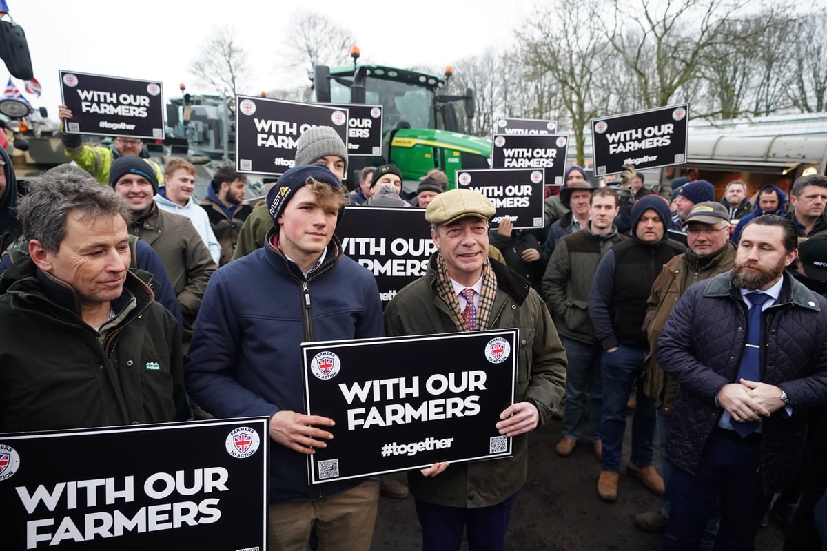 Farmers' protest LIVE: Tractor convoys descending on Parliament for ...