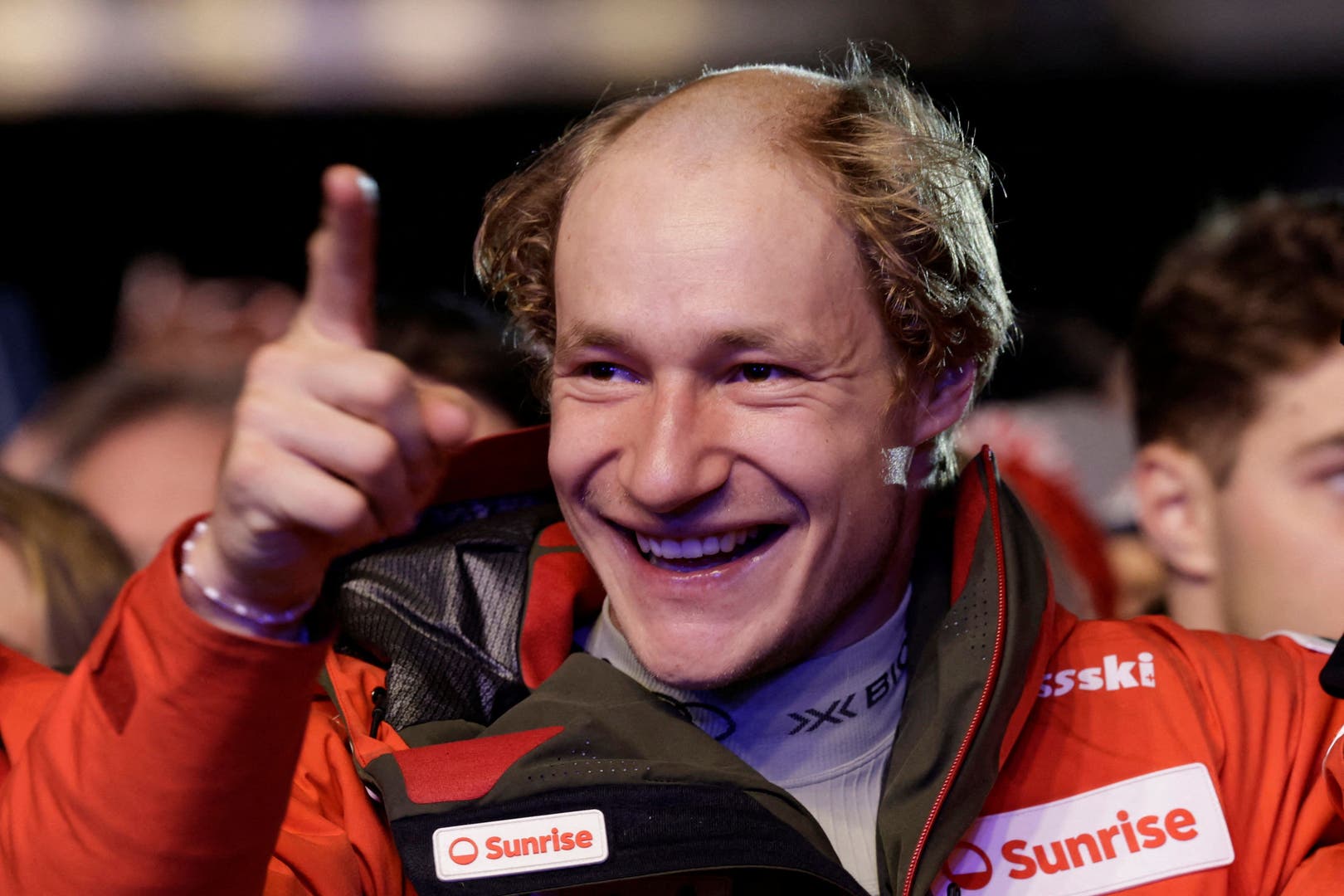 Her mit dem Haarschneider! Die Schweizer feiern an den Ski-WM mit ...