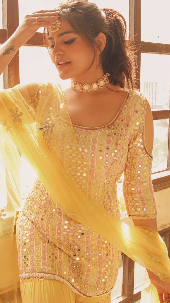 8 Regal Suit Sets For Roka Ceremony Ft. Kritika Khurana