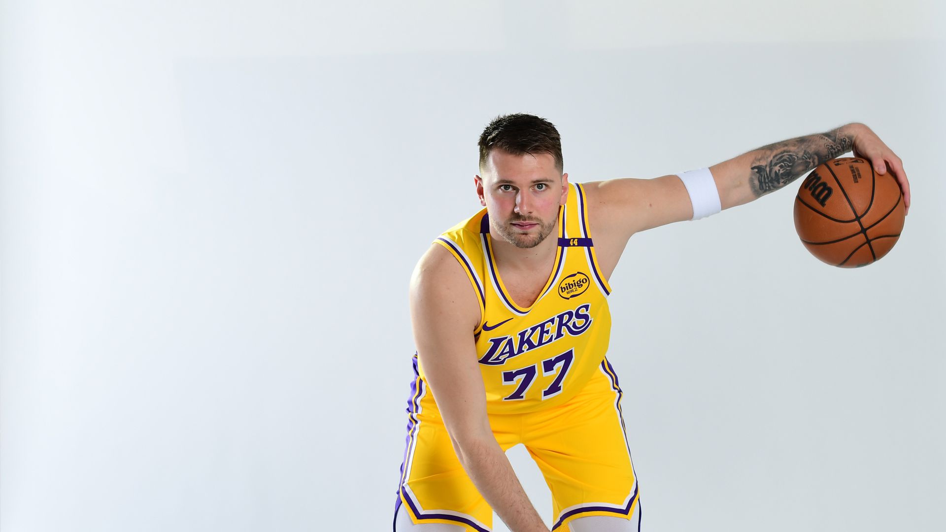 Luka Dončić active vs. Jazz, will officially make debut with Lakers