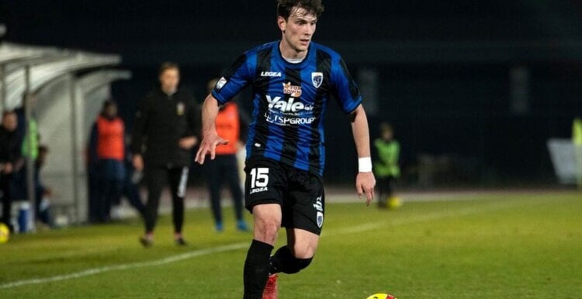 Calcio, Coppa Italia Serie C: parità in semifinale tra Renate e Latina