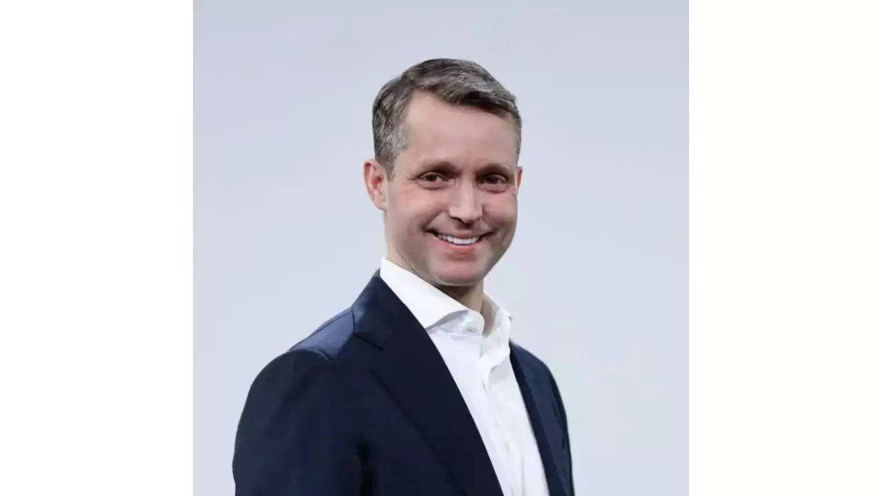 Nokia appoints Intel’s Justin Hotard as new CEO, to join from April 1