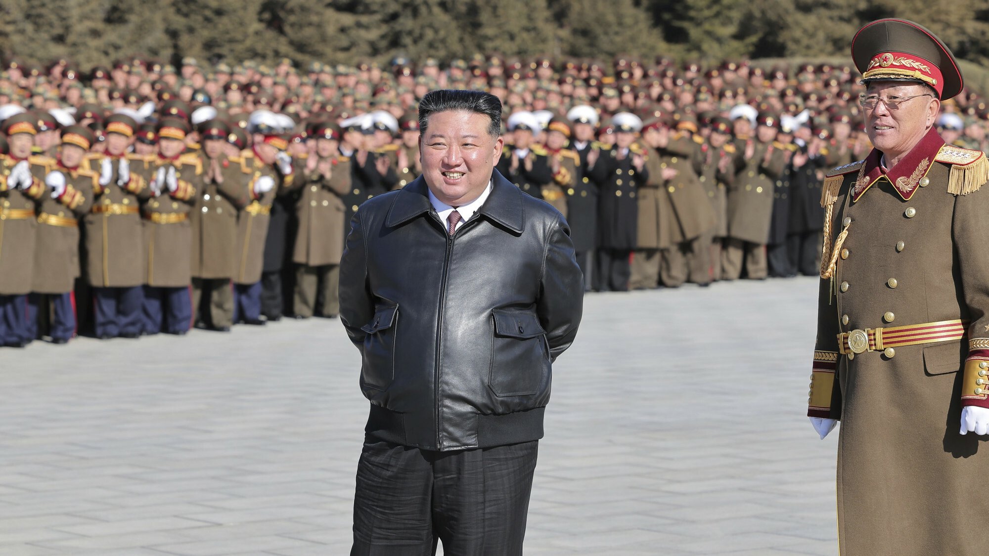 Kim Dzon Un wysłała tysiące robotników do Rosji