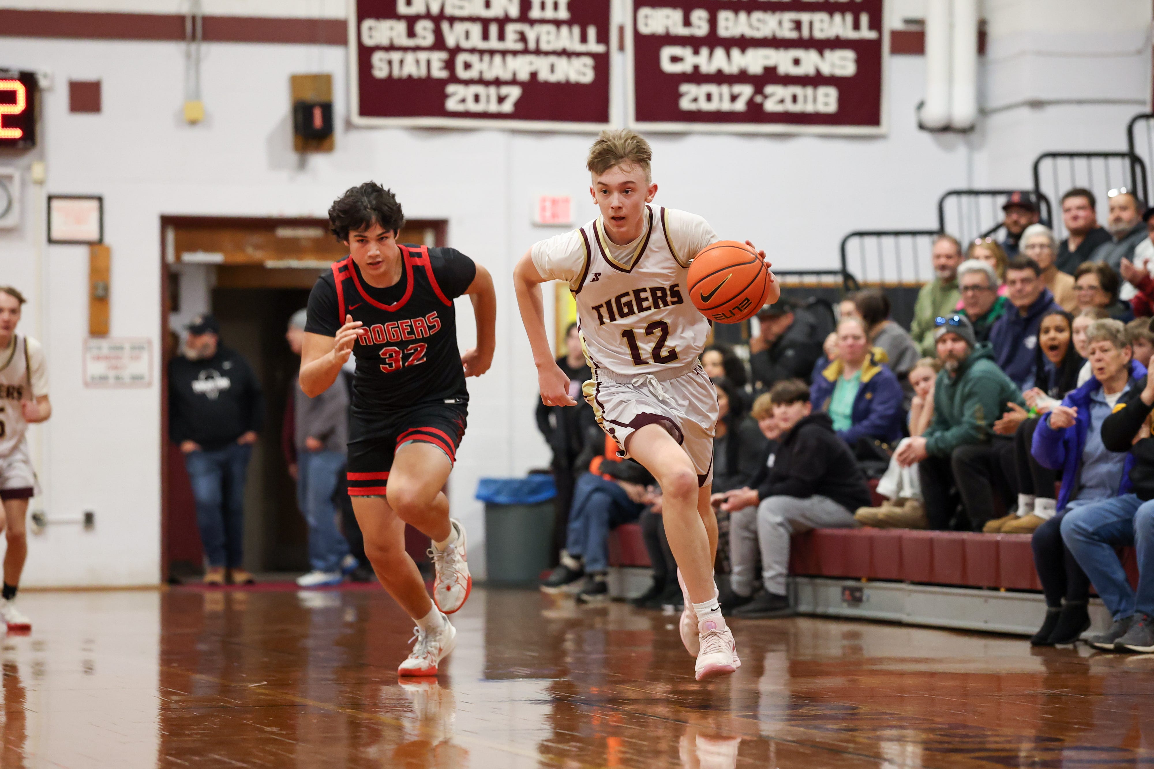 What happened in high school hoops Wednesday? Here's the scores and recaps