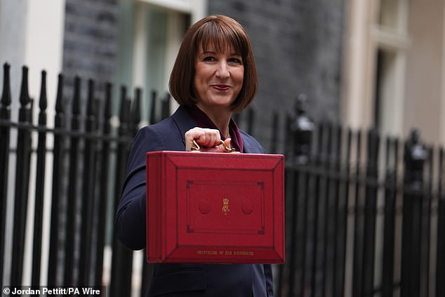 Fears state schools will struggle to squeeze in private pupils