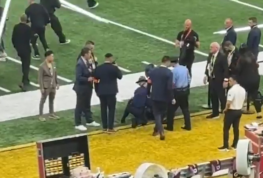 Super Bowl Halftime Performer Detained After Unfurling Sudanese ...