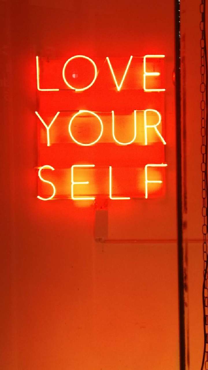 7 Self-Love Promises For Single People To Make Today