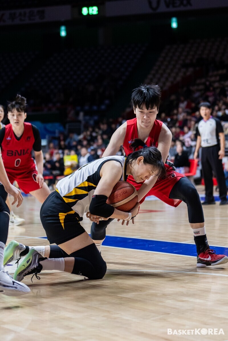 [BK포토] 부산 BNK SUM vs 청주 KB 스타즈 경기 화보