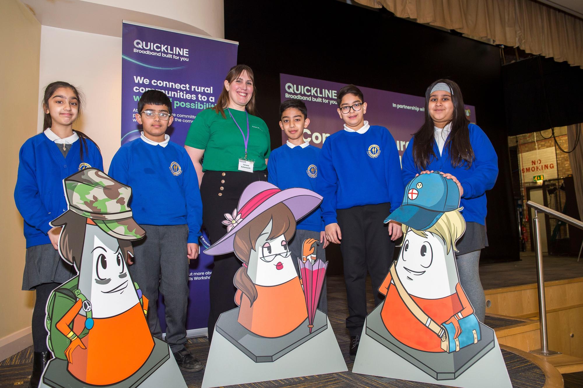 Hundreds of West Yorkshire pupils receive free book thanks to regional ...