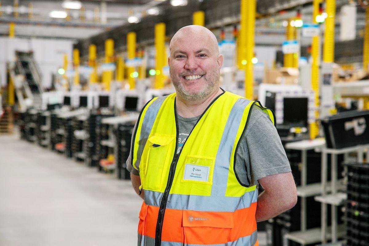 Doncaster apprentice helps Amazon announce 1,000 new UK apprenticeships