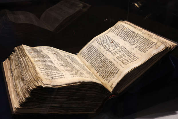 Curiosities about the Codex Sassoon, the world’s oldest Bible Curiosities about the Codex Sassoon, the world’s oldest Bible