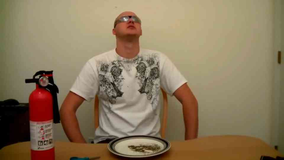 10 Classic Science Experiments