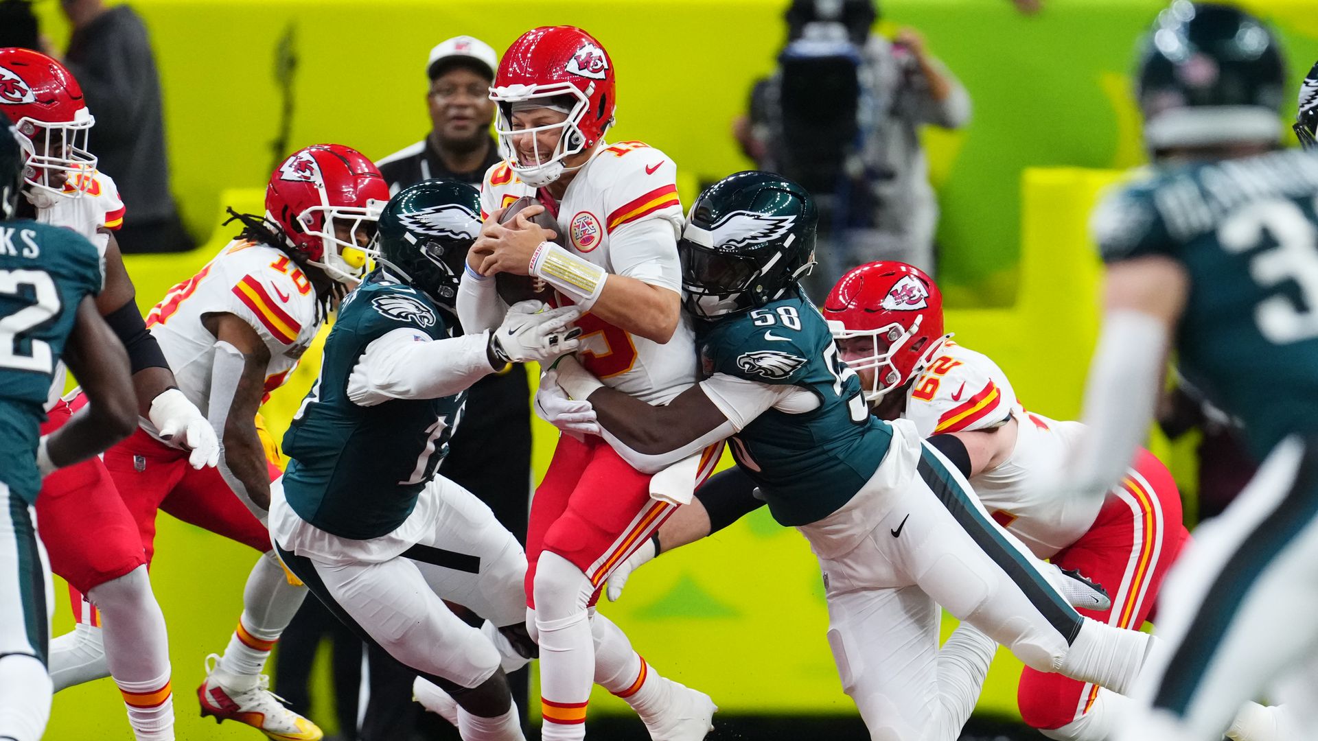 Eagles’ Super Bowl win is not evidence Lions need a Myles Garrett trade