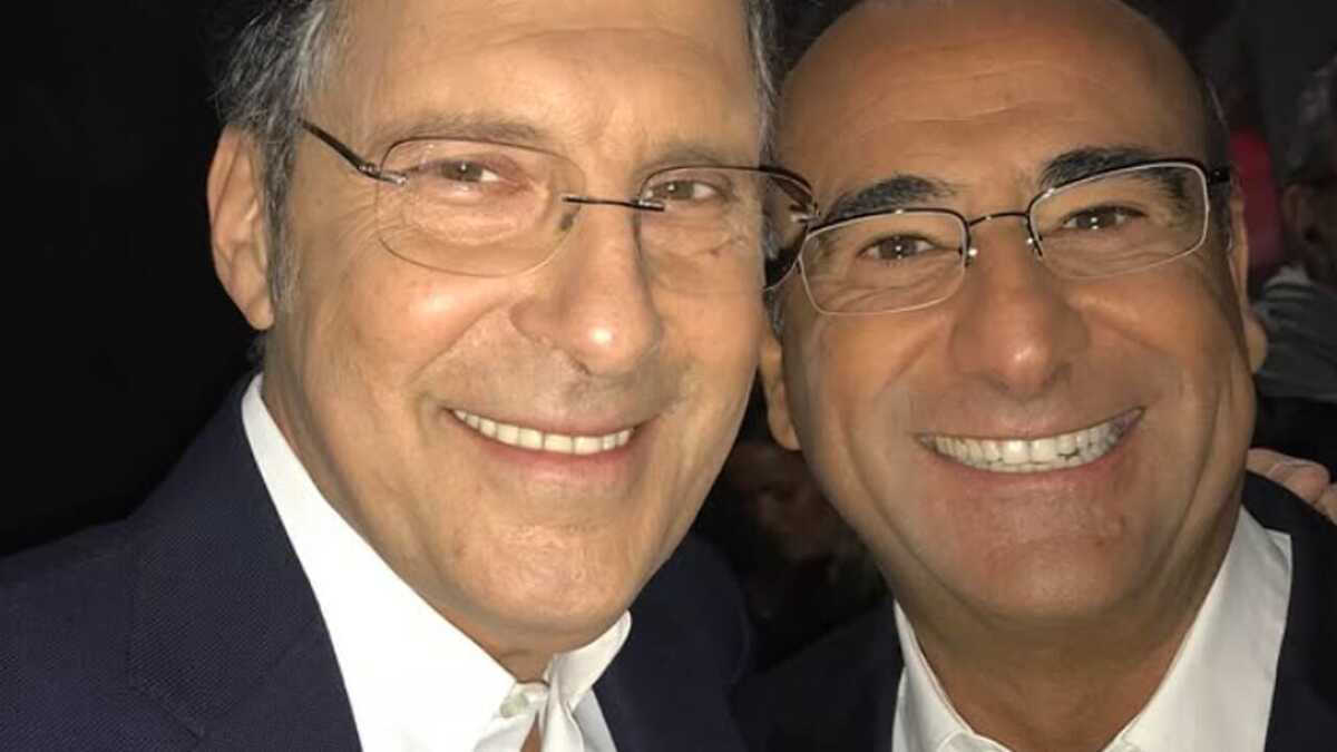 Carlo Conti commuove nella conferenza di Sanremo 2025: il toccante ... Carlo Conti commuove nella conferenza di Sanremo 2025: il toccante ...