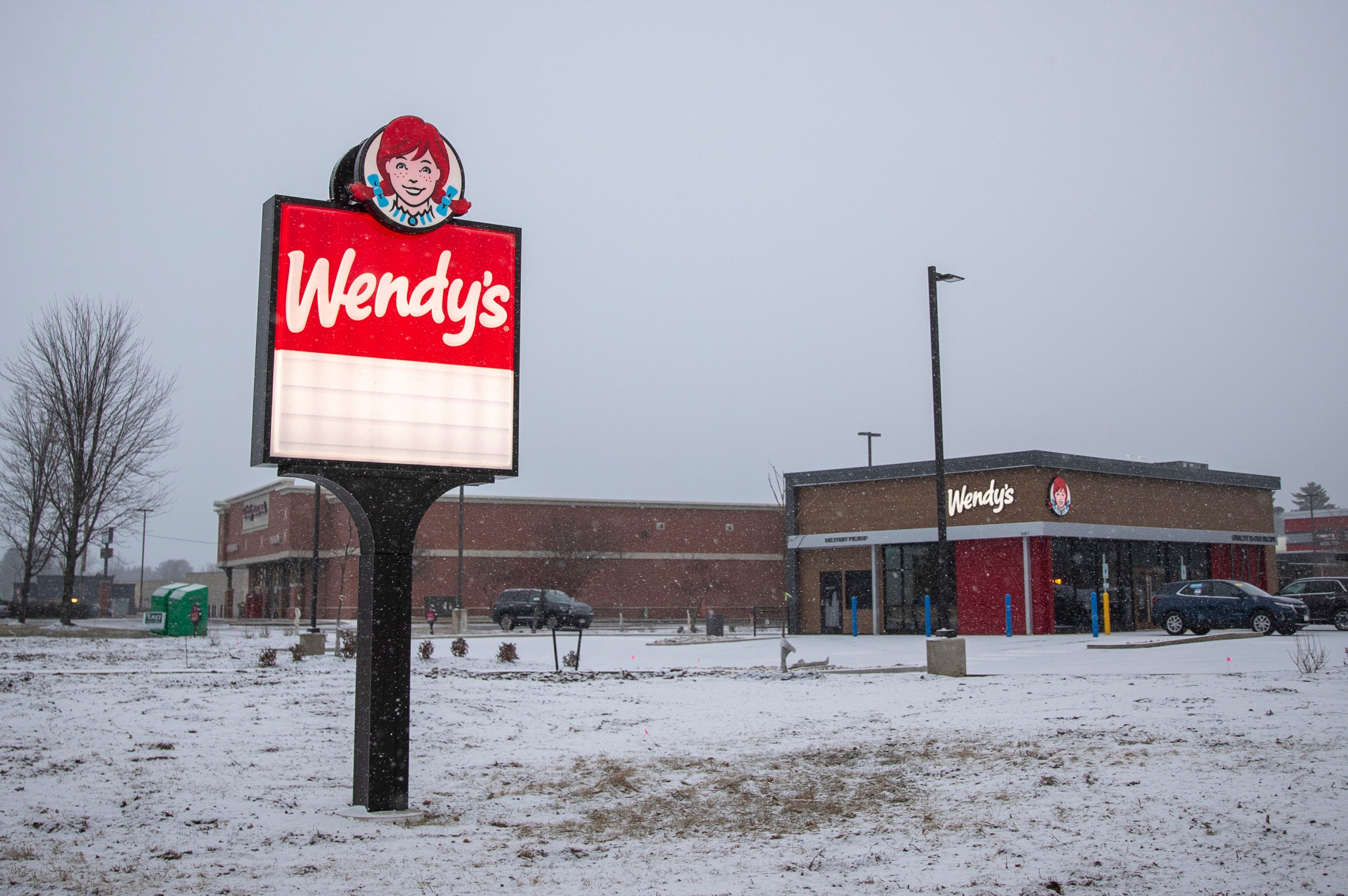 New Wendy's restaurant in Weston set to open this week. Here's what we know.