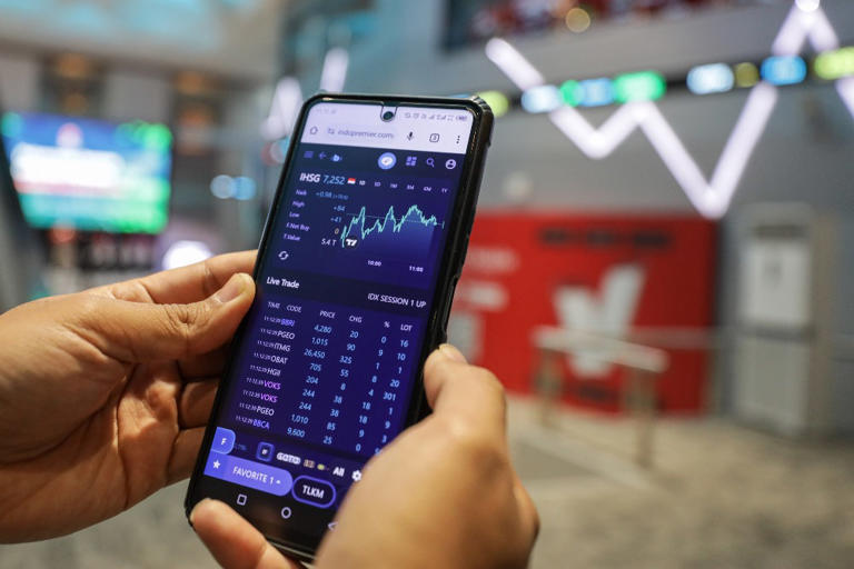 Saham Prajogo Pangestu BREN, CUAN & TPIA Tekan IHSG, Kapan Rebound? Saham Prajogo Pangestu BREN, CUAN & TPIA Tekan IHSG, Kapan Rebound?