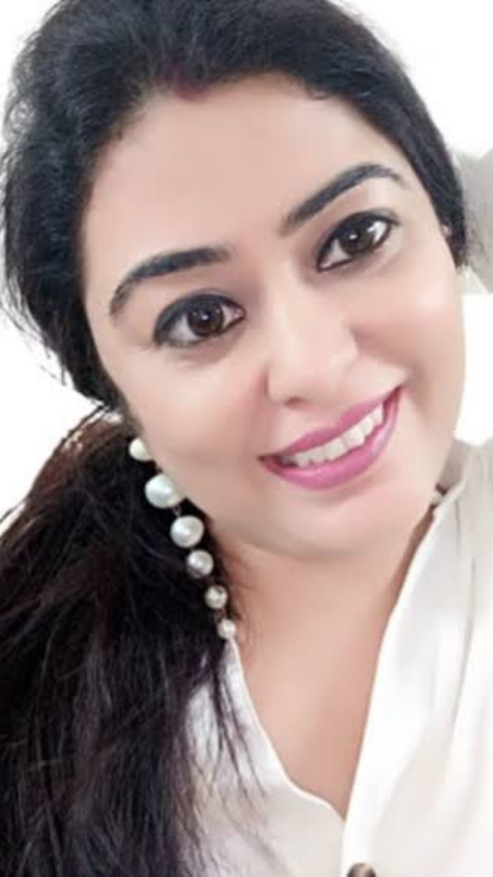 Top 10 wealthiest female YouTubers in India and their net worth: Komal ...