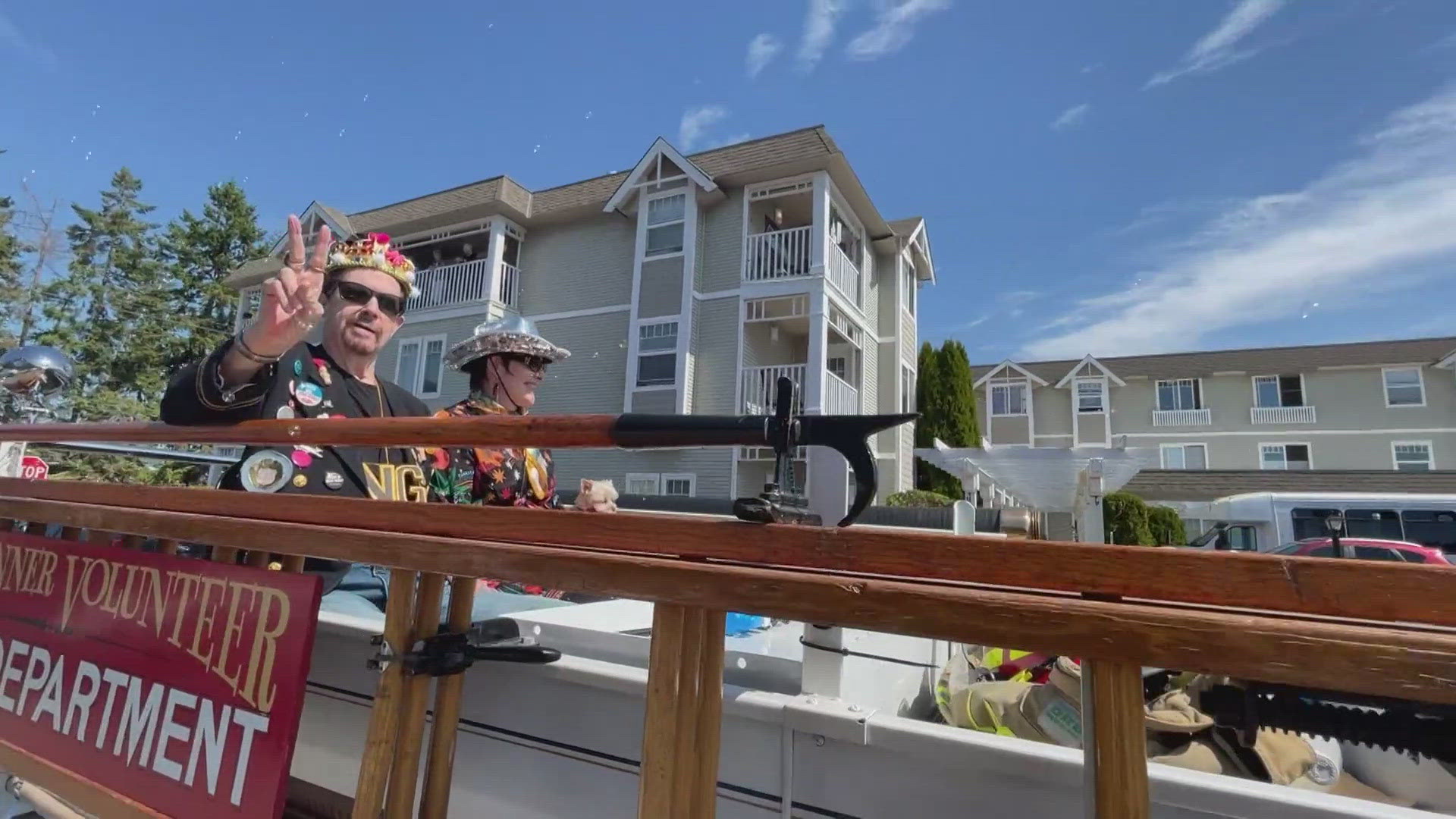 Novelist Tom Robbins dies at age 92