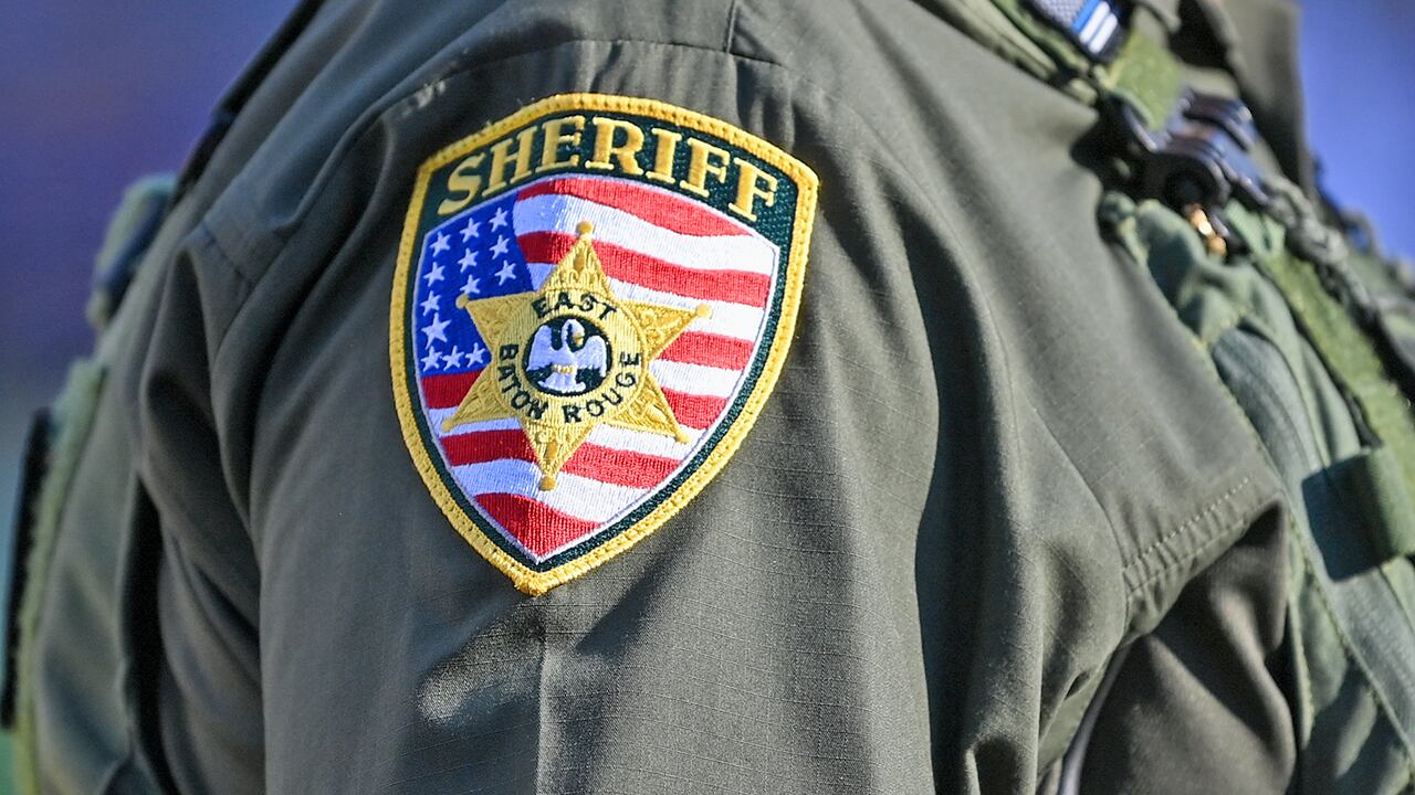 EBRSO: Deputy hurt while directing Super Bowl traffic in New Orleans