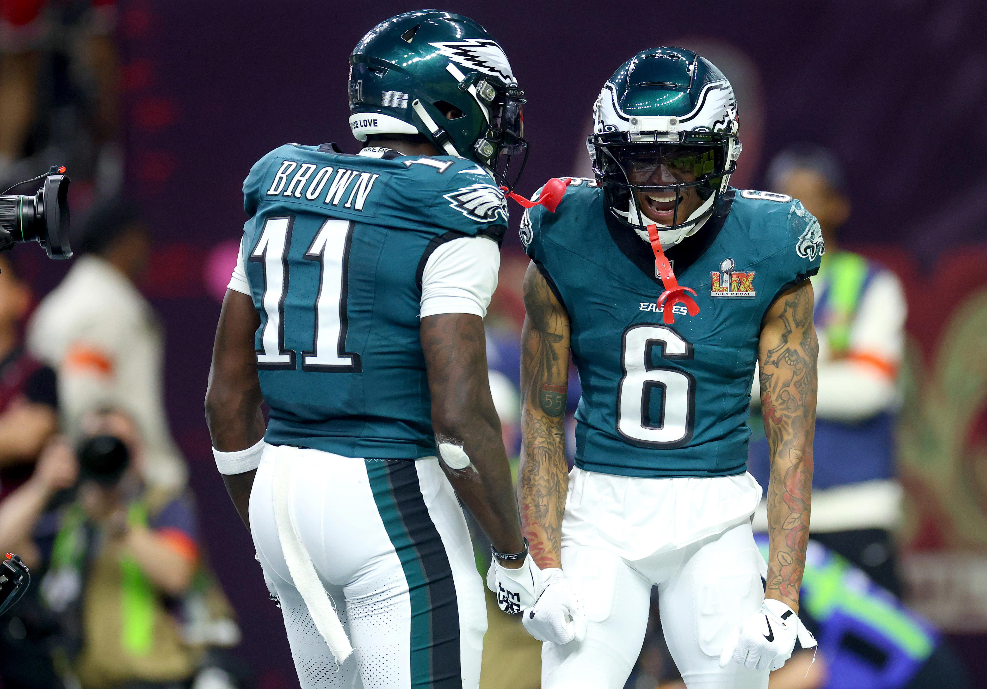 Alabama AD Greg Byrne shares 'incredible' DeVonta Smith story after ...