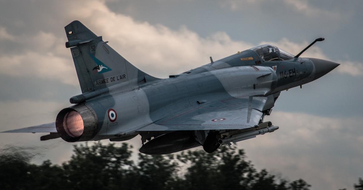 A Bad Day For Russia: French Jets Arrive in Ukraine, Boosting Long ...