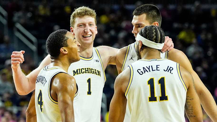 Coaches Poll: Michigan men's basketball jumps in latest Top 25 rankings