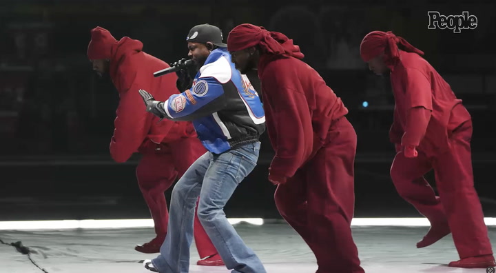 Super Bowl Halftime Performer Detained, Banned from Football Games ...